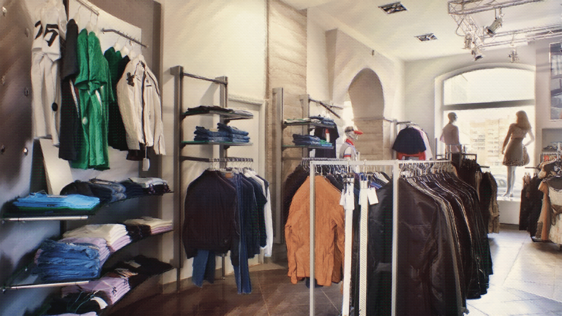 Choose One Of These Store Layout Designs | SimpleConsign