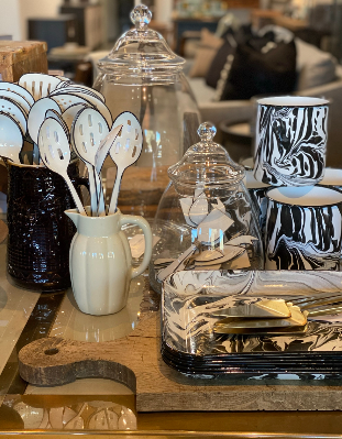7 Tips to Elevate Your Resale Store with Visual Merchandising